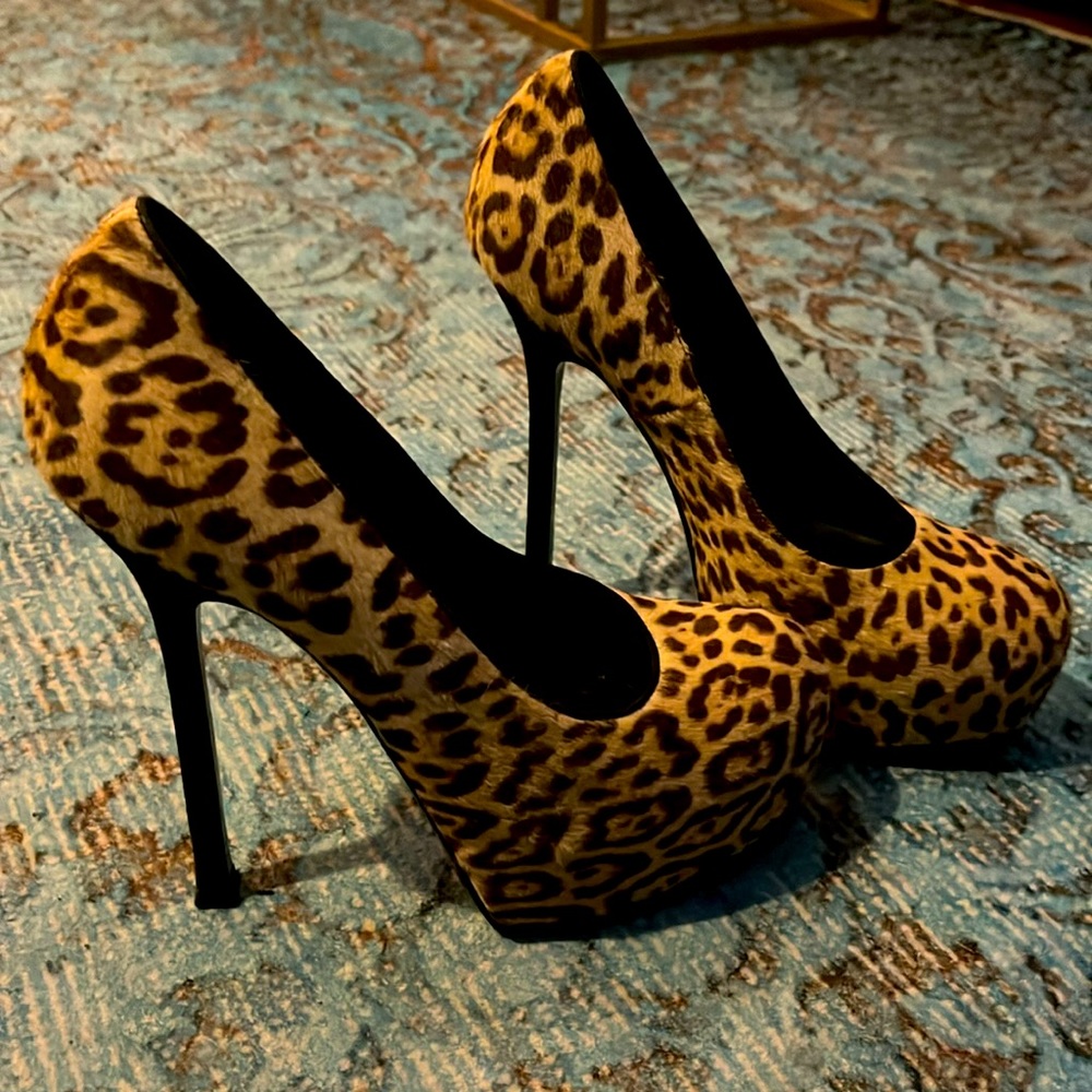 Ysl Leopard Print Pony Hair Platform Heels. - Gem